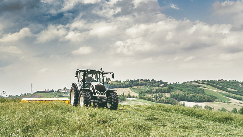 Valtra products | Tractors and smart farming | Valtra
